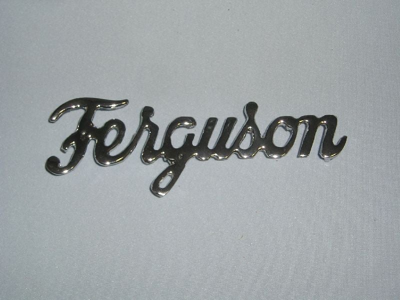 Ferguson TE Seiten Emblem - Ferguson Schriftzug | 19-001